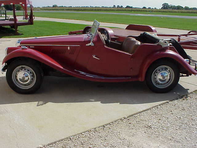 MG-TF 1500 red perfect | Joop Stolze Classic Cars