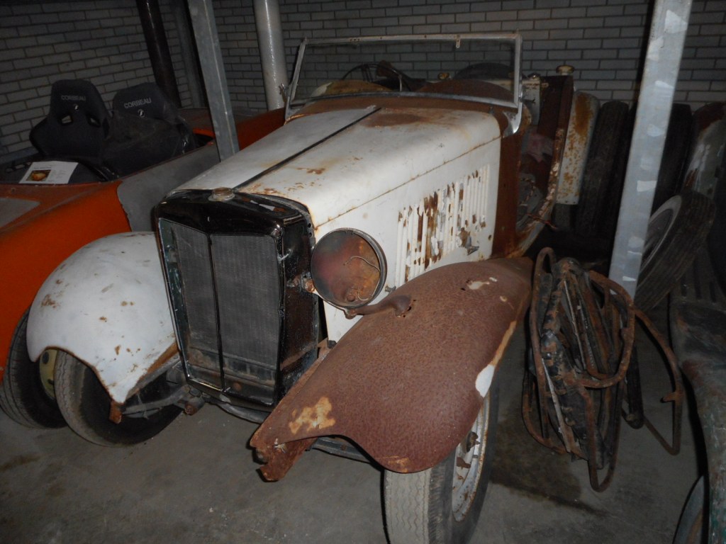 MG-TD white to restore | Joop Stolze Classic Cars