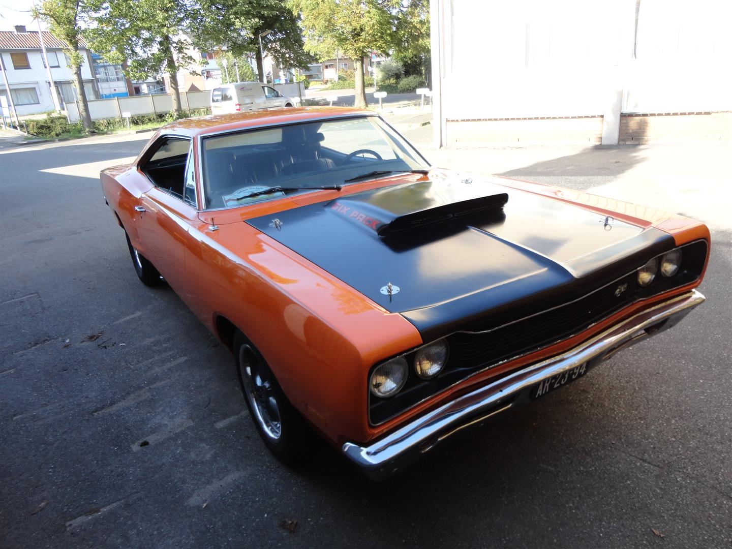 Dodge-Coronet Super Bee Orange | Joop Stolze Classic Cars