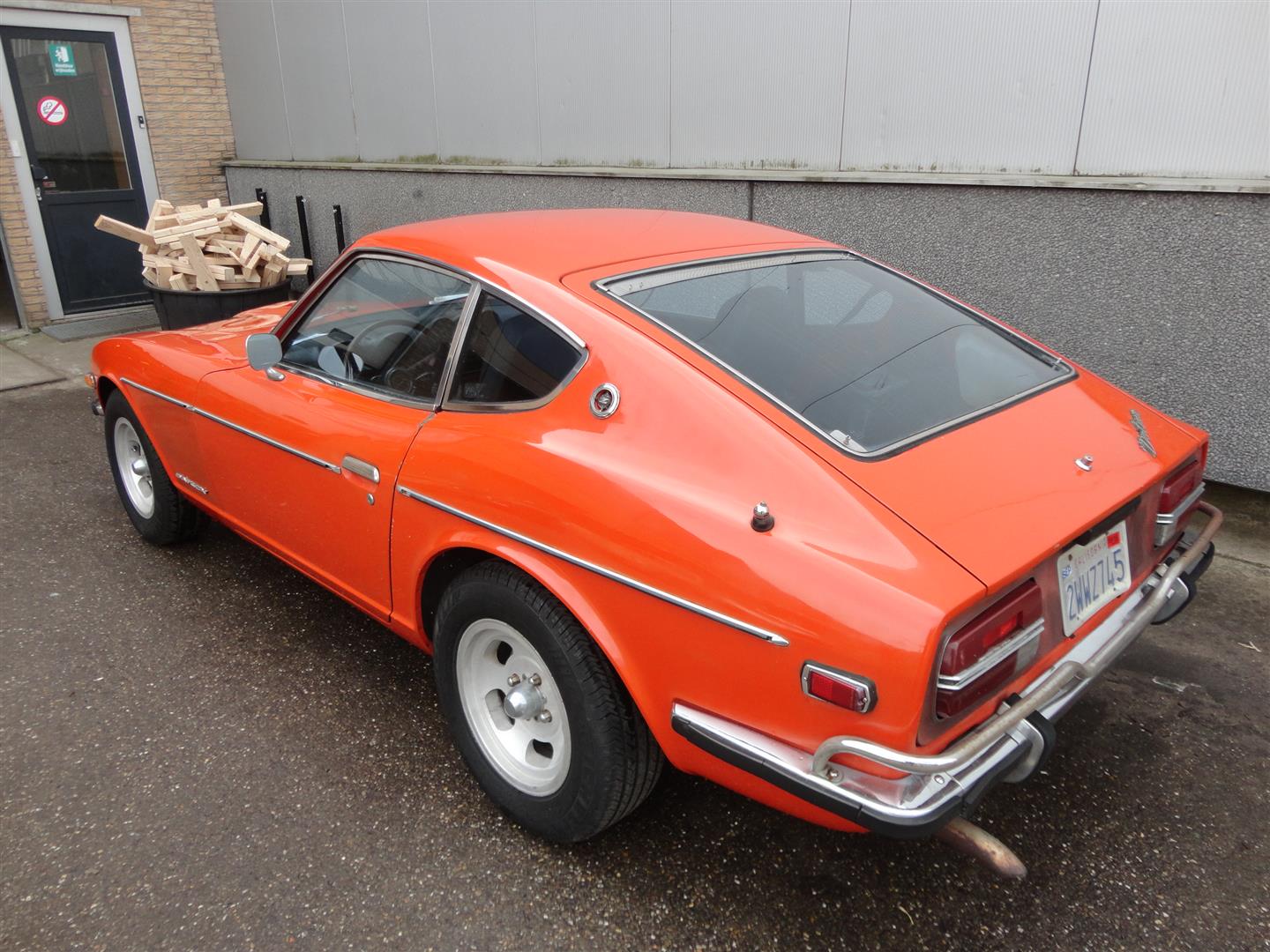 Datsun-240Z orange '71 | Joop Stolze Classic Cars