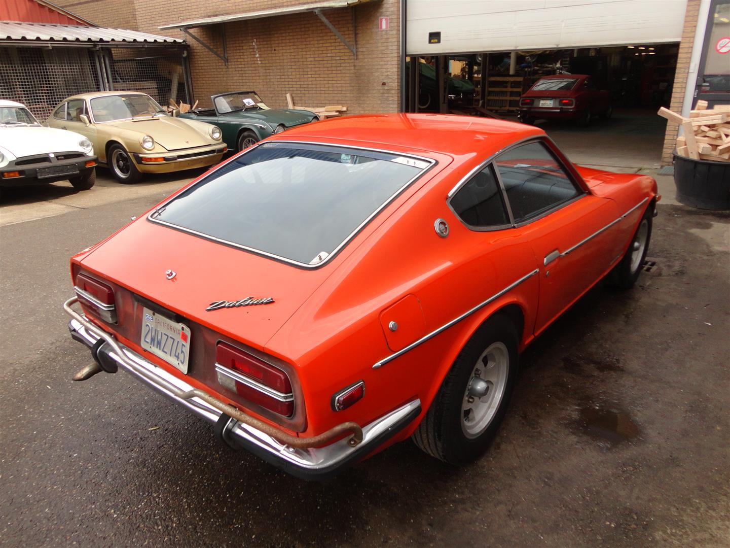 Datsun-240Z orange '71 | Joop Stolze Classic Cars