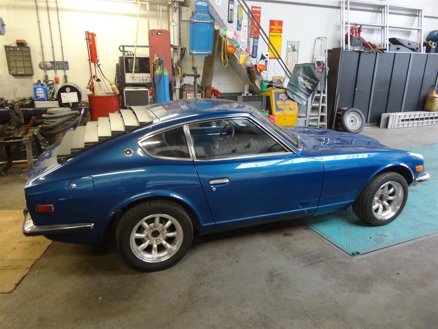 Datsun-240Z blue | Joop Stolze Classic Cars