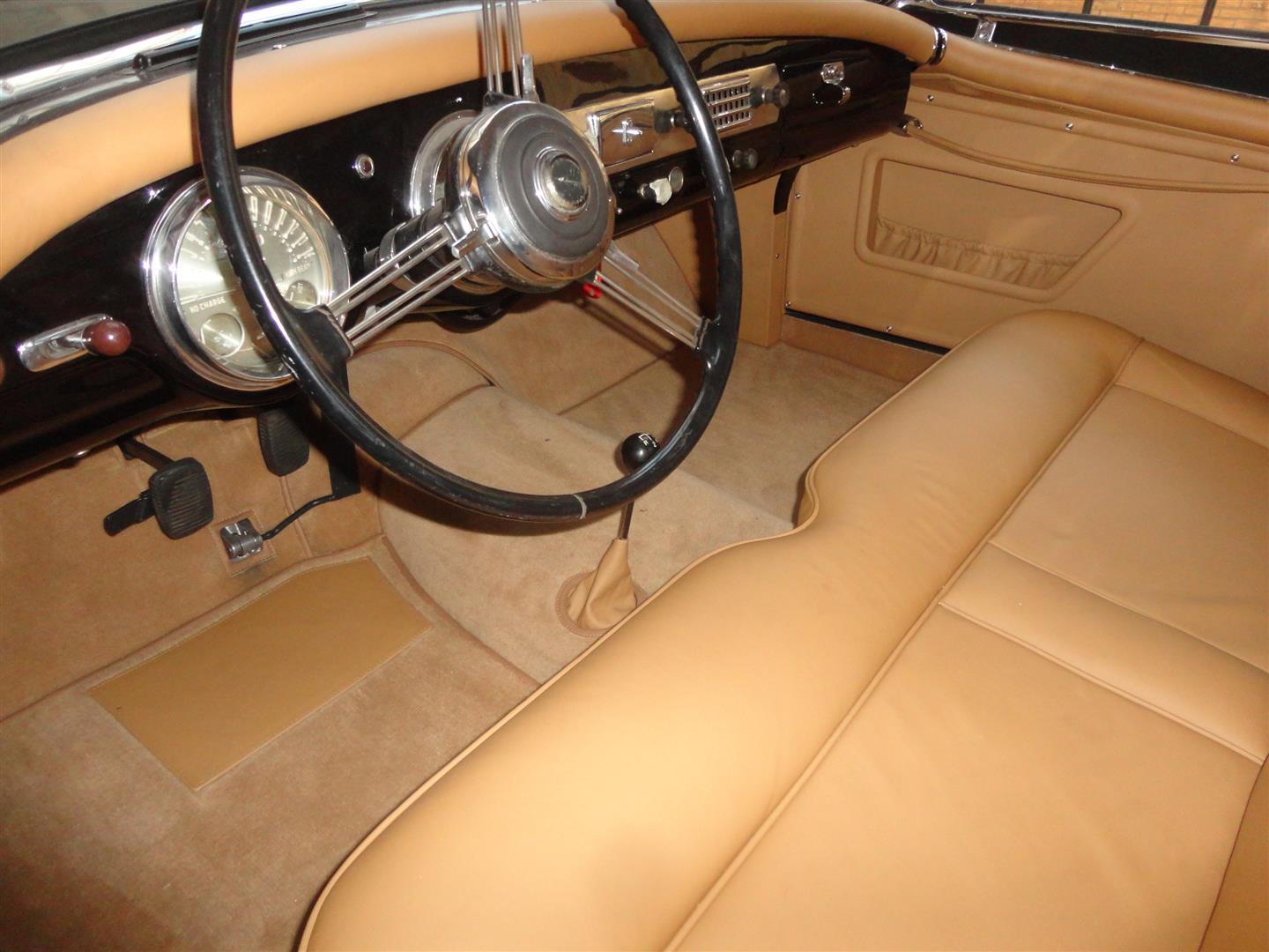 Nash Healey-'53 Roadster | Joop Stolze Classic Cars