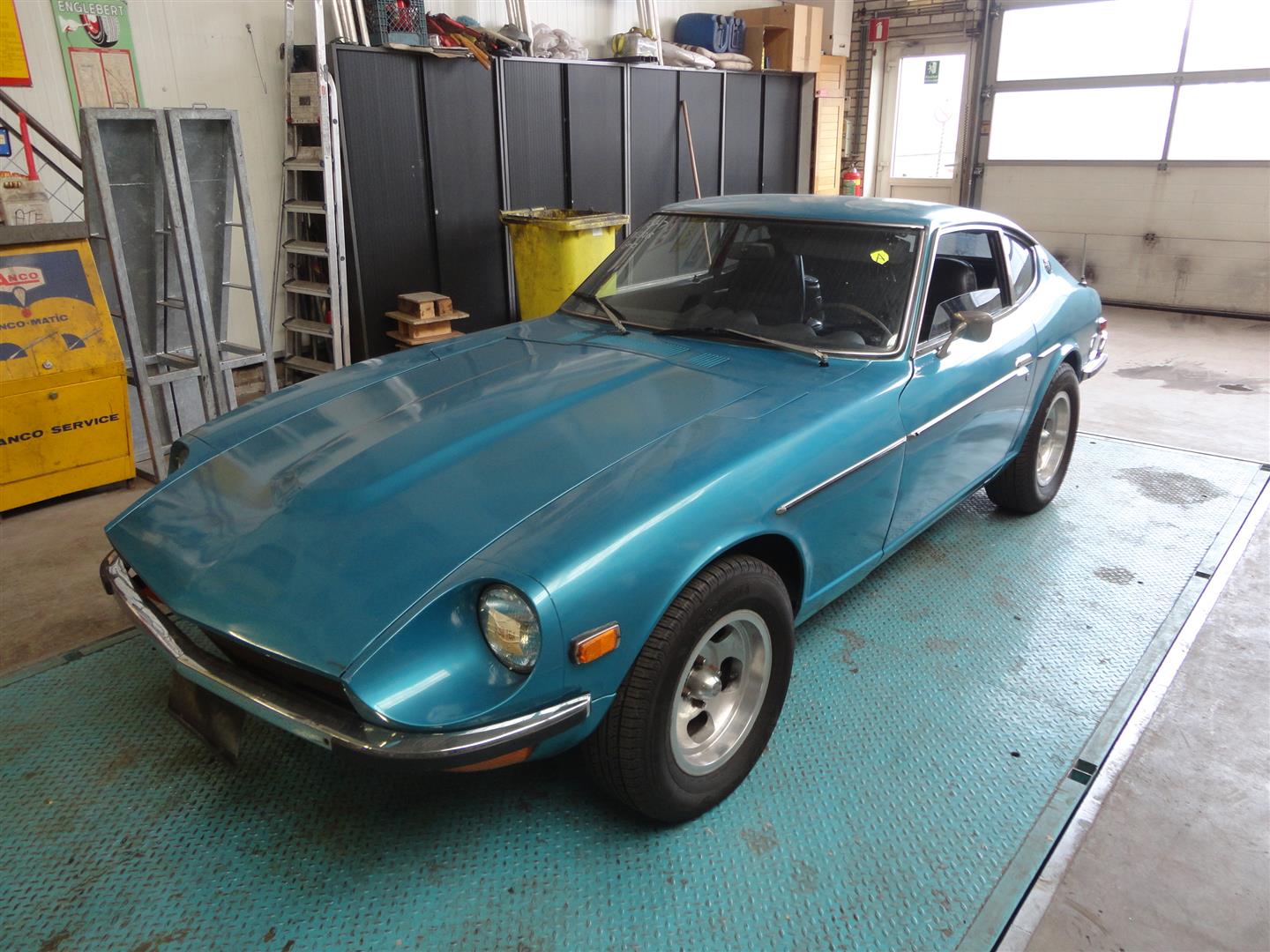 Datsun-240Z '71 blue | Joop Stolze Classic Cars