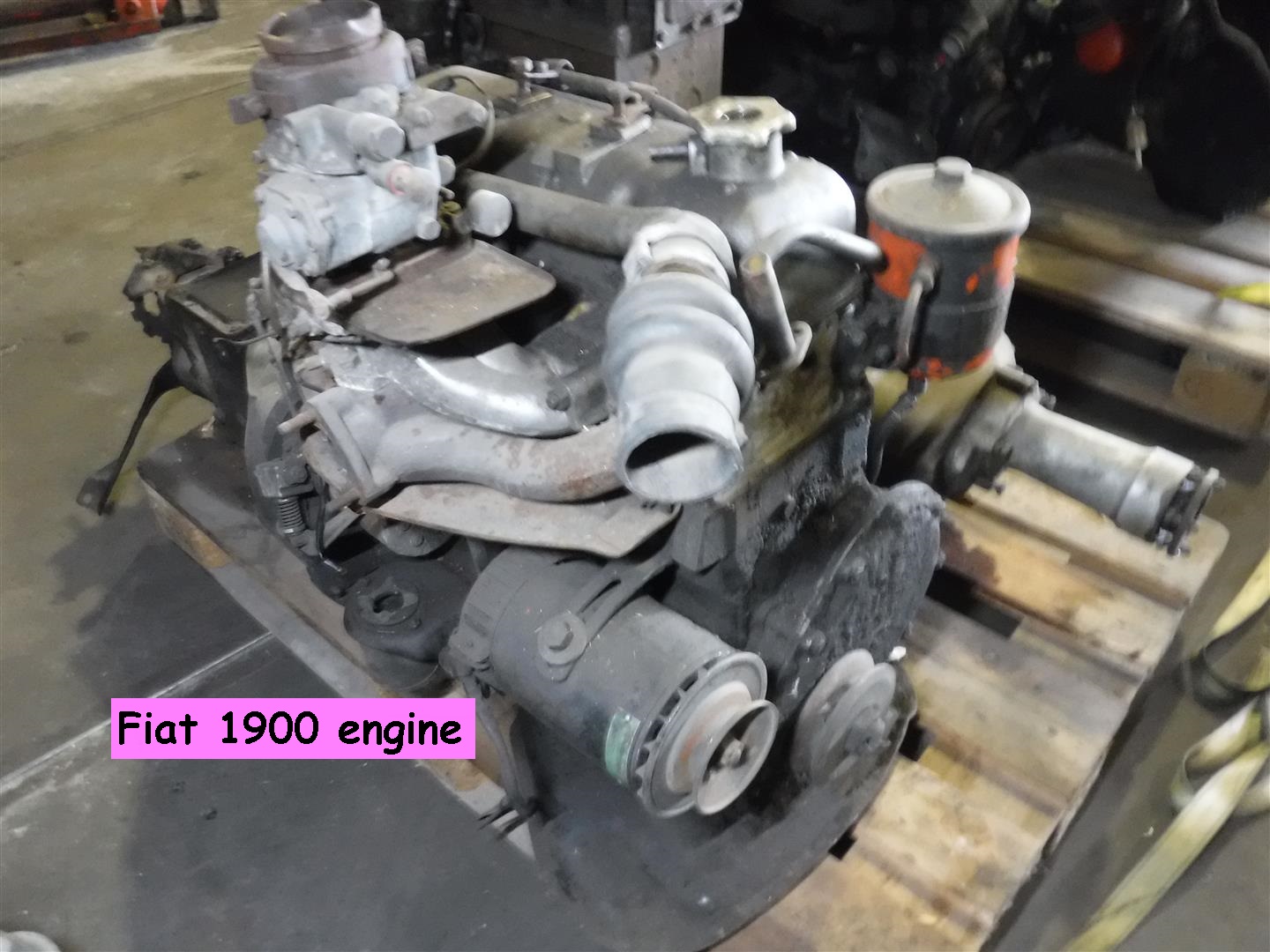 Fiat parts-1900 engine | Joop Stolze Classic Cars