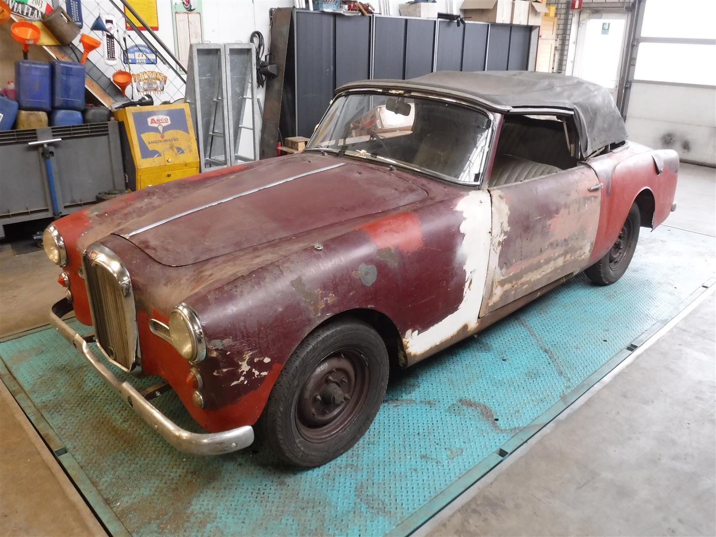 Alvis-TD 21 convertible RHD | Joop Stolze Classic Cars