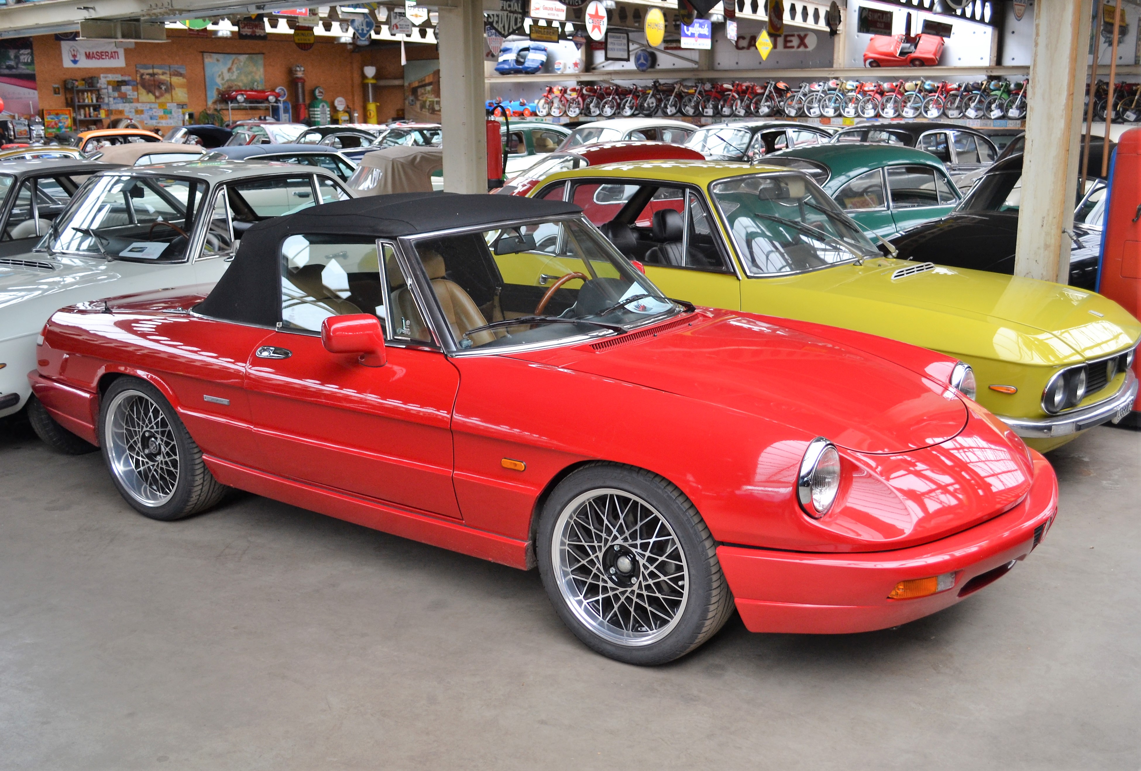Alfa Romeo-2000 Spider | Joop Stolze Classic Cars