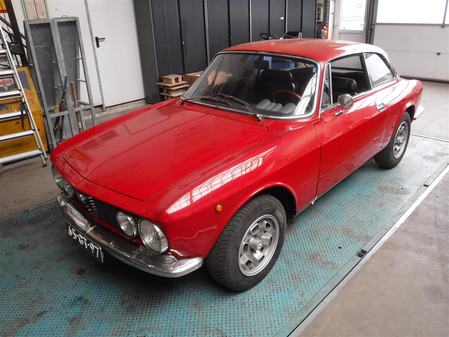 Alfa Romeo-Bertone GT Jr | Joop Stolze Classic Cars