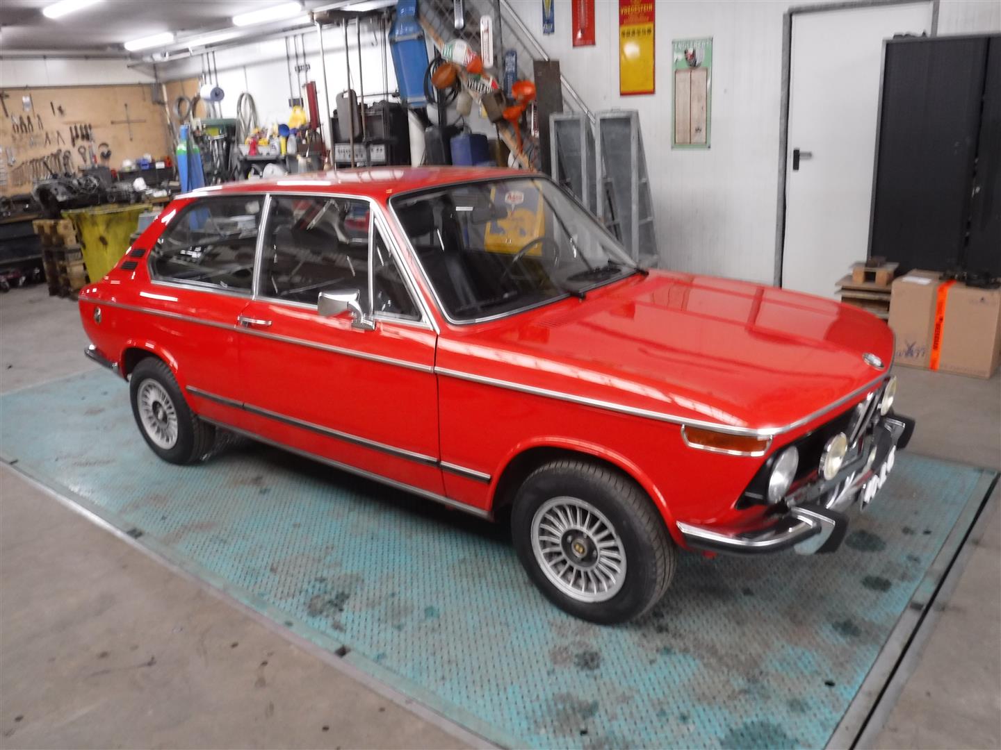 BMW-1802 Touring | Joop Stolze Classic Cars