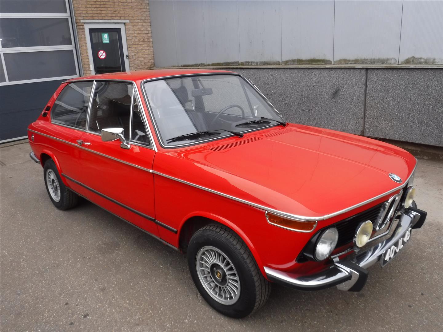 BMW-1802 Touring | Joop Stolze Classic Cars