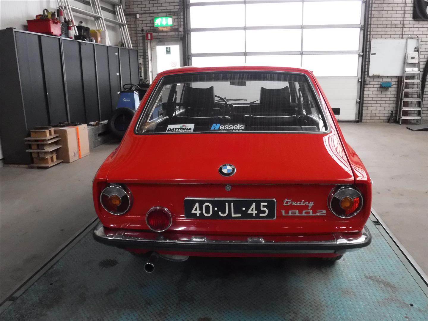 BMW-1802 Touring | Joop Stolze Classic Cars