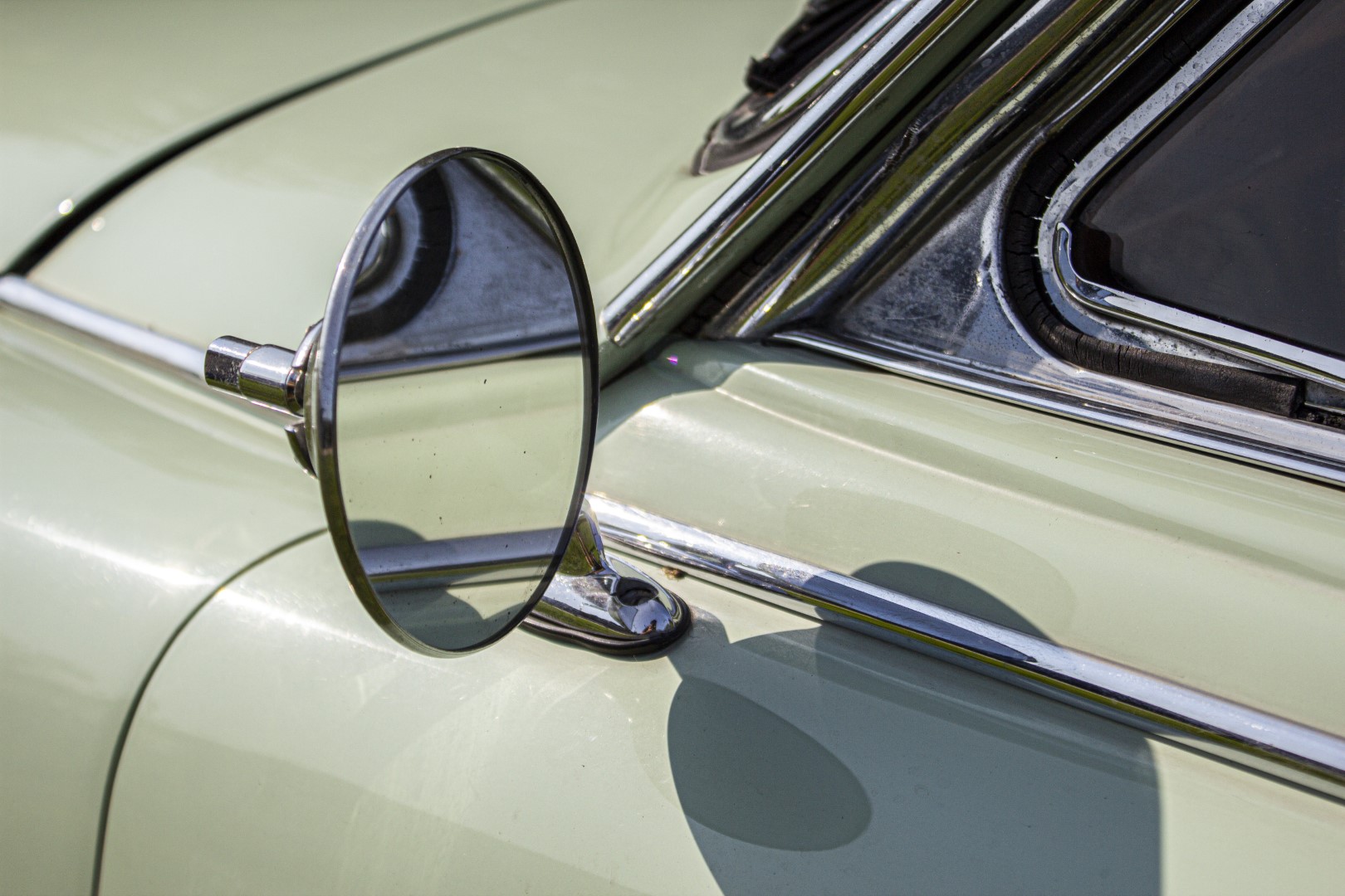 Jaguar-MK2 - mint green | Joop Stolze Classic Cars